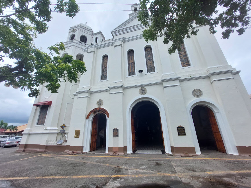 The Old Churches in Batangas - Kyoopee