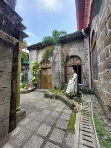The Old Churches in Batangas - Kyoopee